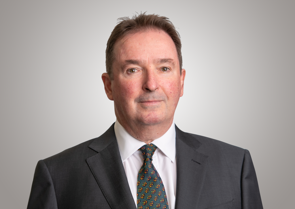 Bruce Kent - McCabes Lawyers