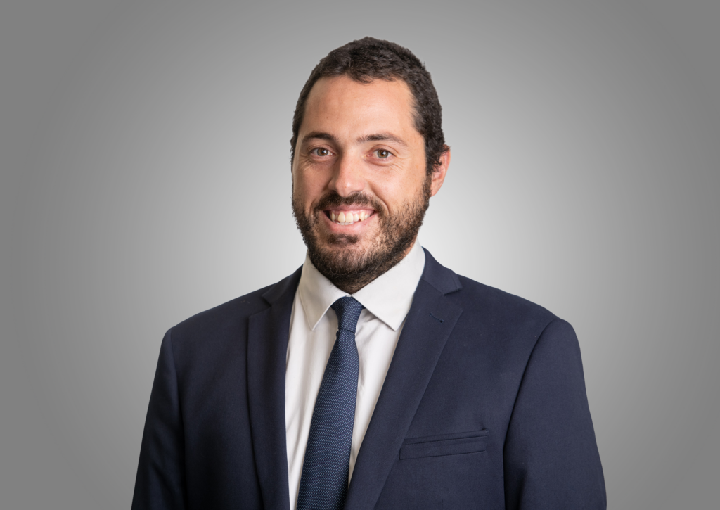 Cabe Paparone - McCabes Lawyers
